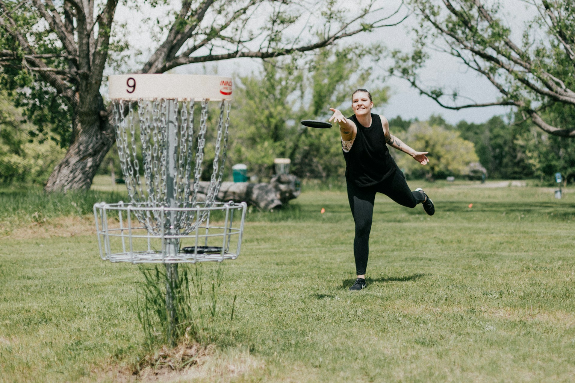 7 Insider Tips for Navigating a Disc Golf Course – Beaux Content